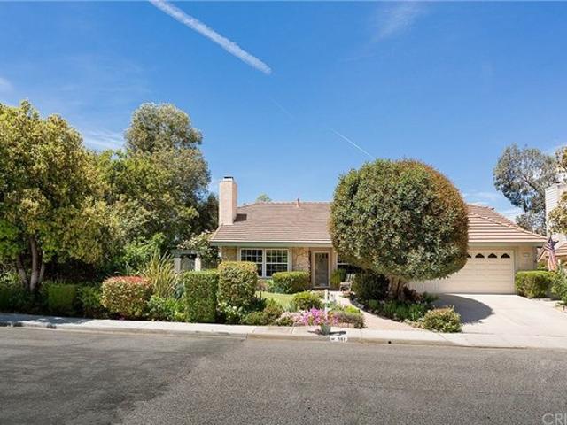 561 Walter Ave, Newbury Park, CA 91320