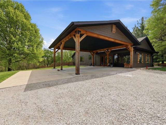 561 White Road