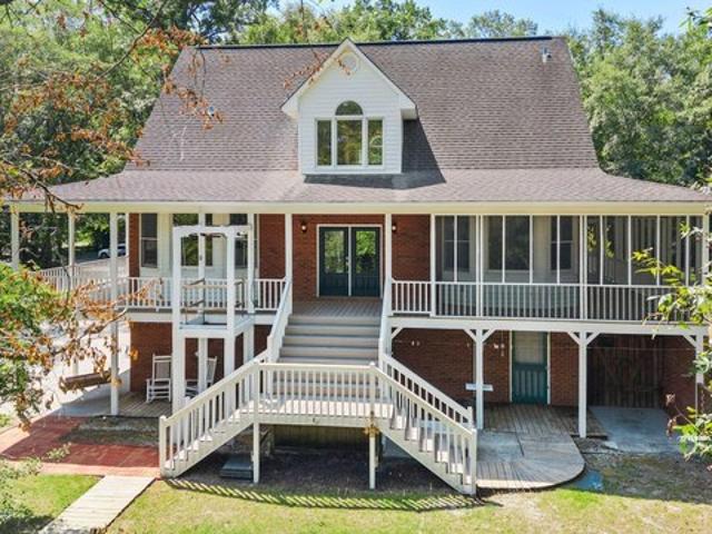 561 White Tail Ln, Willard, NC 28478