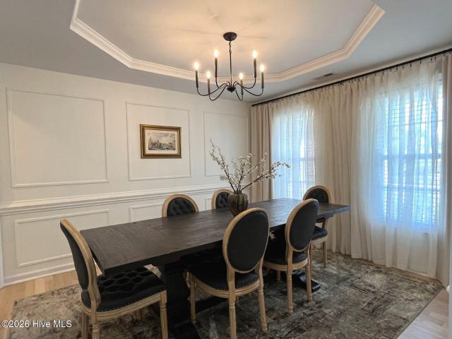 561 Thorncliff Drive