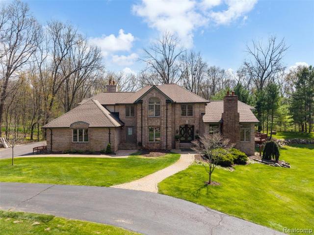561 Valley Drive