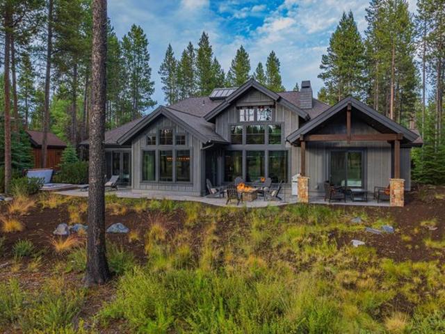 56240 Trailmere Cir, Bend, OR 97707
