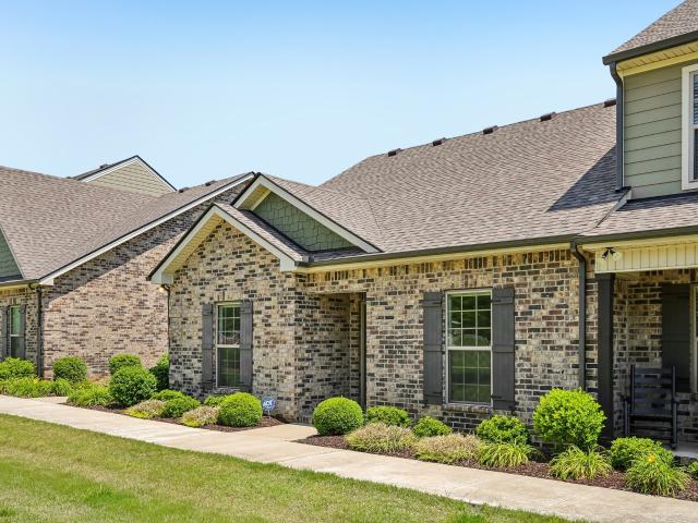 5624 Maples Retreat Dr