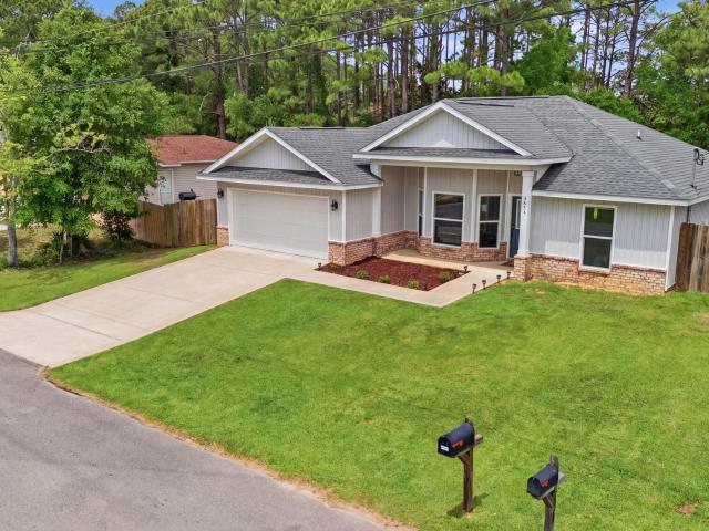 5624 Charter Cir, Gulf Breeze, FL 32563 | MLS #1000 | Compass