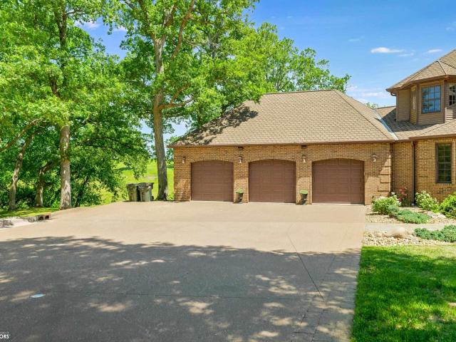 5624 Clubhouse Drive