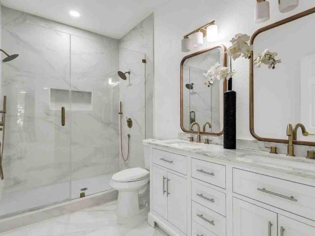 5624 Eastside Avenue 6 Bedroom Apartment for Rent at 5624 E Side Ave, Dallas, TX 75214