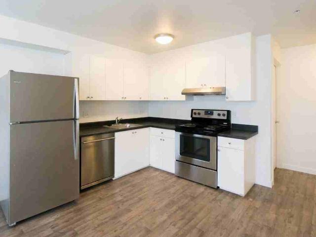 5624 SE 22nd Avenue 2 Bedroom Apartment for Rent at 5624 Se 22nd Ave, Portland, OR 97202 Sellwood Moreland
