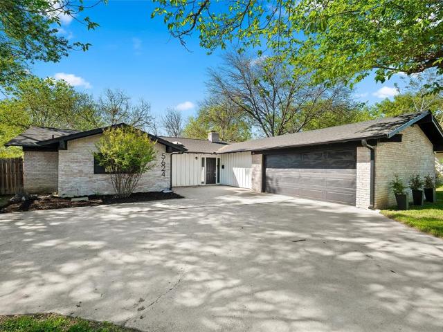 5624 Wheaton Dr, Fort Worth, TX 76133 | MLS #21221 | Compass