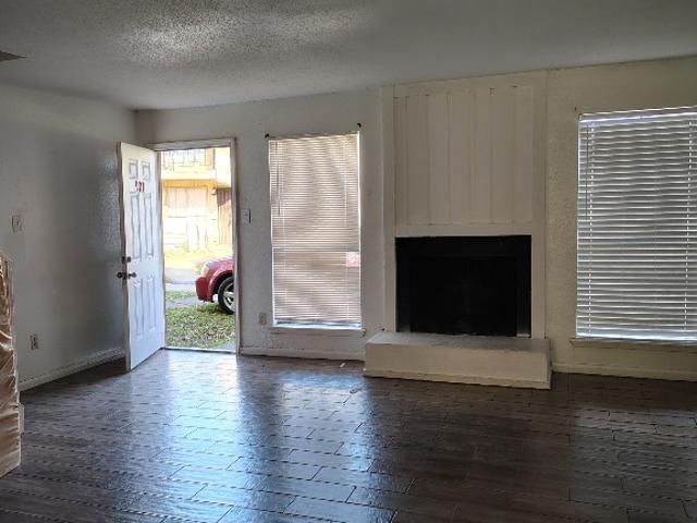 5625 Antoine Dr, Unit 901, Houston, TX 77091 | MLS #14383 | Compass