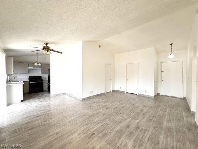 5625 Ballinger Drive