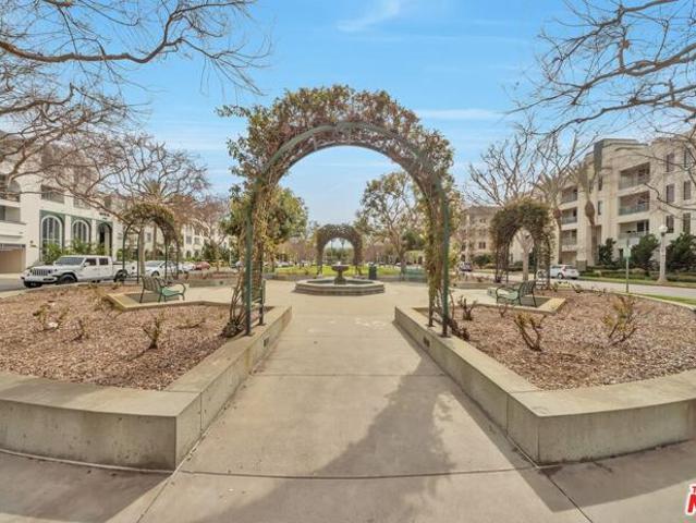 5625 Crescent #126, Playa Vista, CA 90094