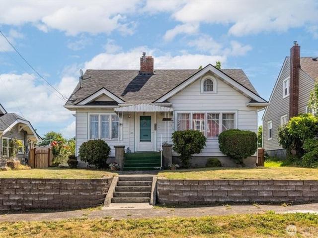 5625 S Sheridan Ave, Tacoma, WA 98408
