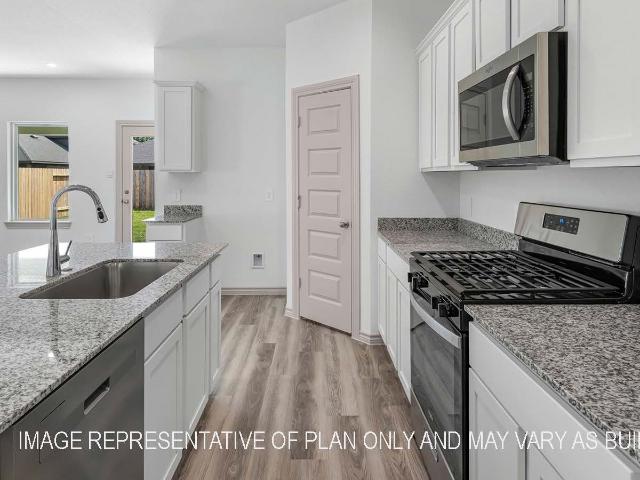 5625 Spoonbill Lane