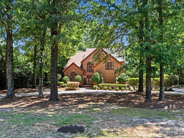 5625 Weddington Road