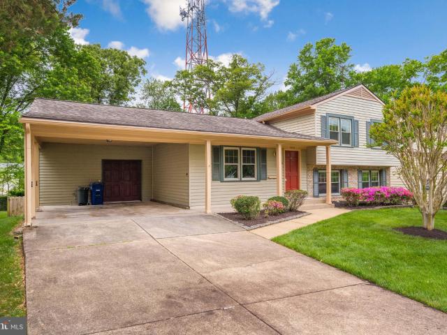 5626 Fort Corloran Dr, Burke, VA 22015 | MLS #VAFX2307 | Compass