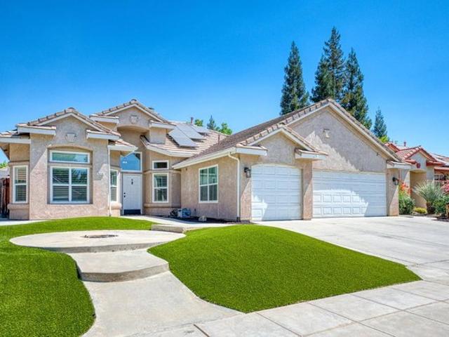 5626 W Everett Ave, Fresno, CA 93722
