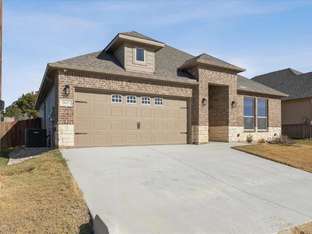 5627 Barkridge Dr, Granbury, TX 76048 | MLS #21153