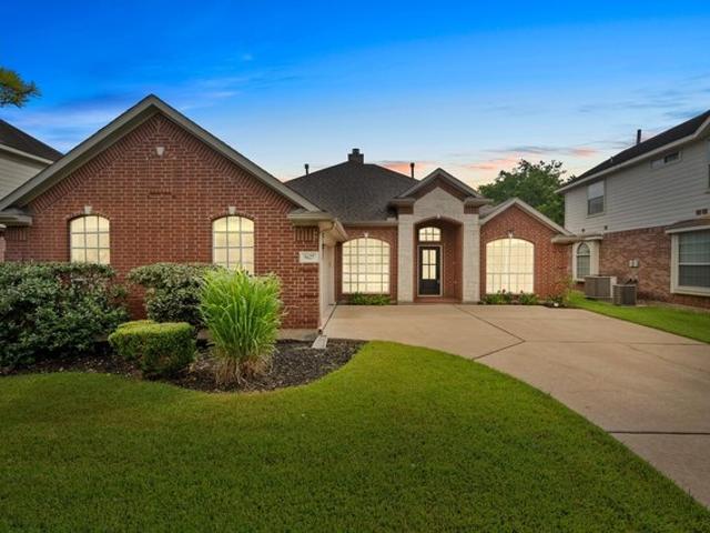 5627 Carta Valley Ln, Richmond, TX 77469