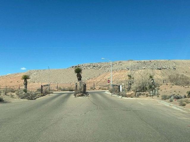 5627 Da Vinci Blvd NE, Rio Rancho, NM 87144