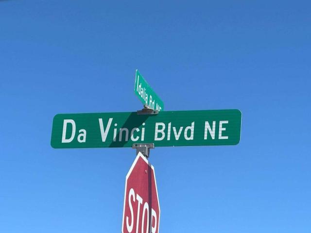 5627 Da Vinci Boulevard NE