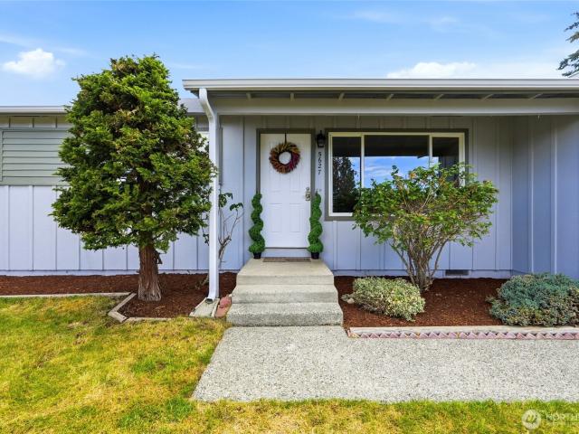 5627 60th Drive NE