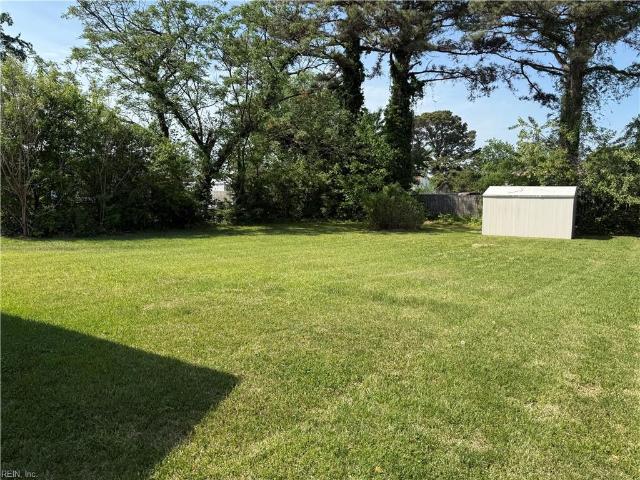 5628 Aurora DR