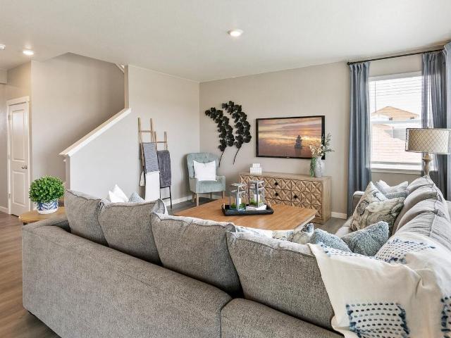 5628 Gelbray Place