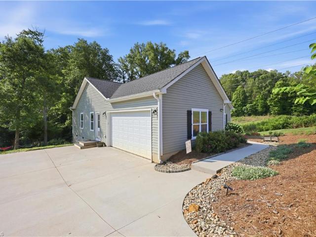 5629 Crooked Oak Drive