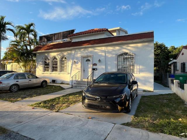 5629 SW 7th St, Miami, FL 33144 | MLS #A12010