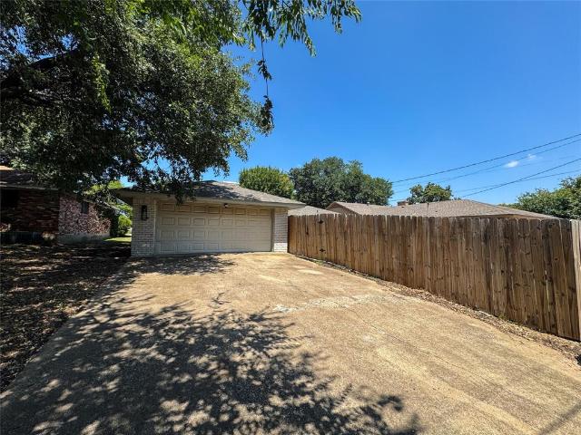 5620 Marblehead Drive