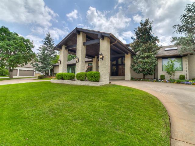 5620 Oak Tree Road