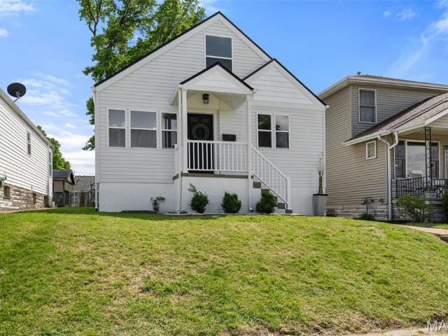 5620 Bischoff Ave, St. Louis, MO 63110 | MLS #26025 | Compass
