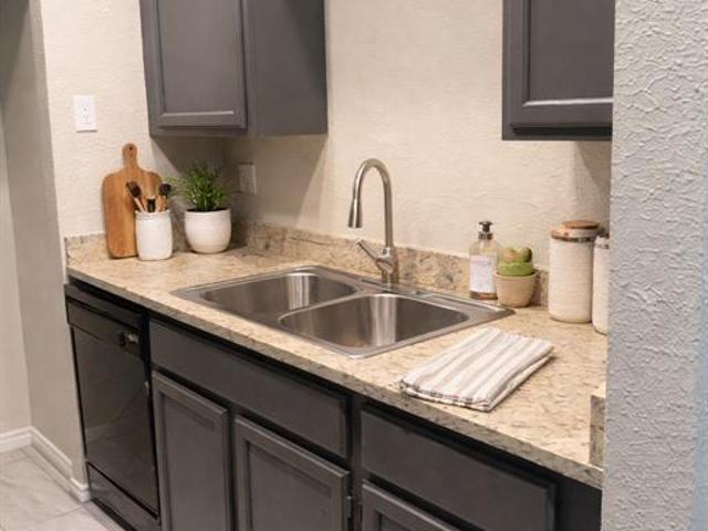 5620 Live Oak Street # 306