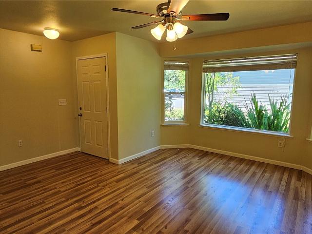 5621 and 5623 Delia Lane SW