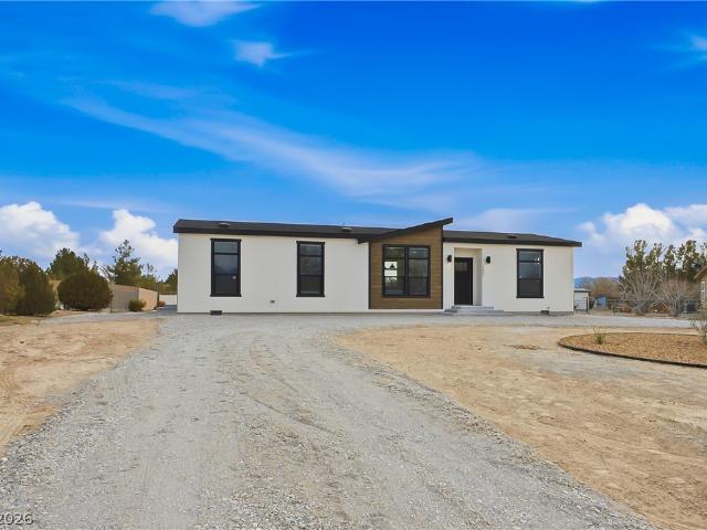 5621 E Saddletree Road