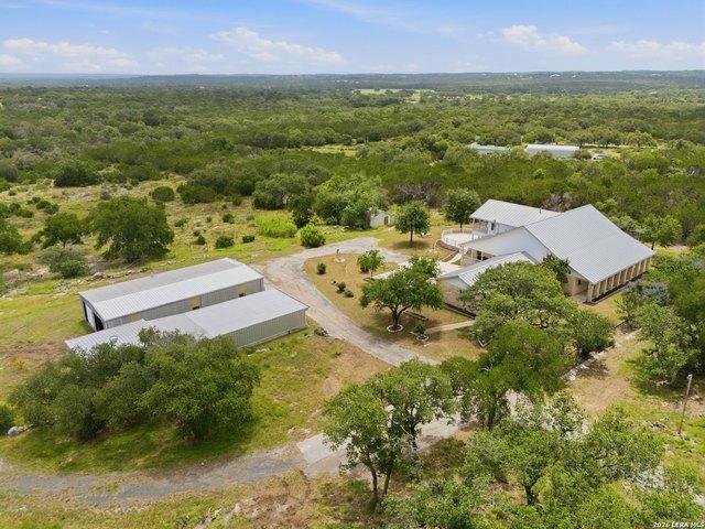 5621 Ranch Road 32, Blanco, TX 78606