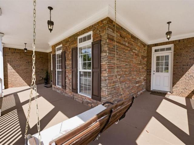 5621 Vinings Place Trail