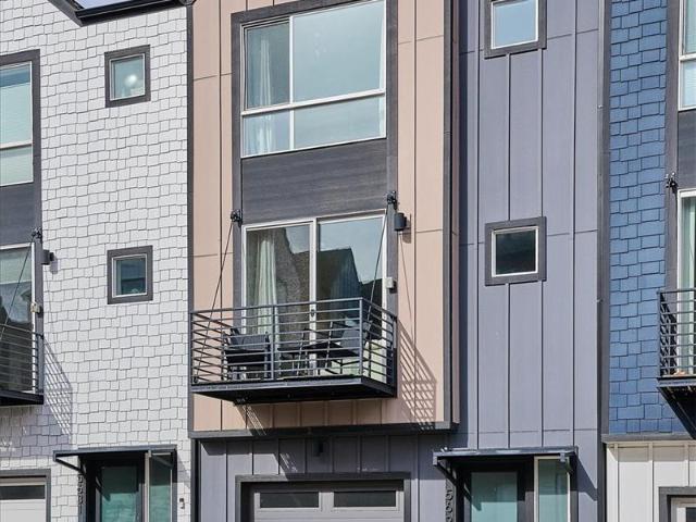 5621 W 11th Place