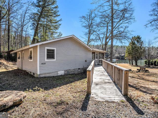 5622 Murray Cove Road