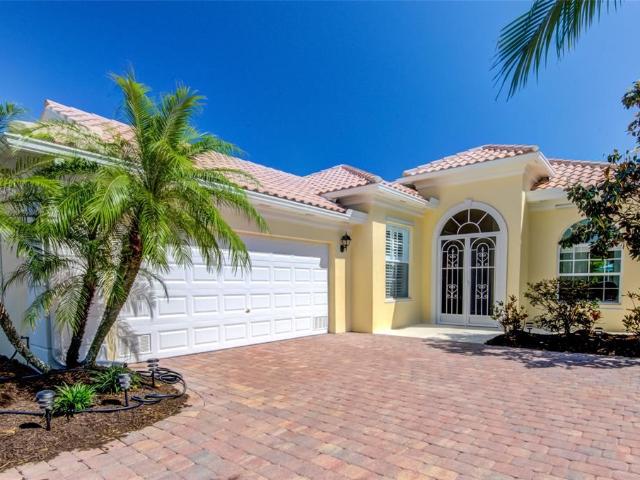 5622 Octonia Pl, Sarasota, FL 34238 | MLS #A4645