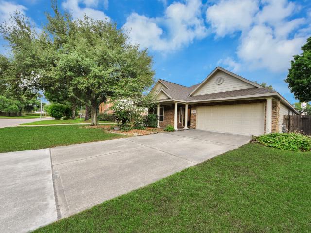 5622 Pineaster Pointe Ln, Spring, TX 77379 | MLS #6886 | Compass