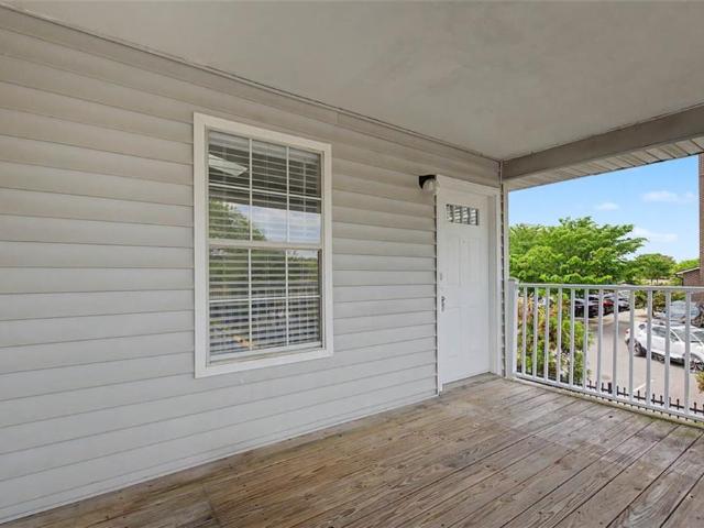 5622 Summit ARCH