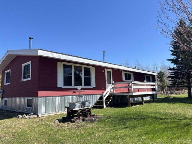56230 Bear Lake Rd, Hancock, MI 49930