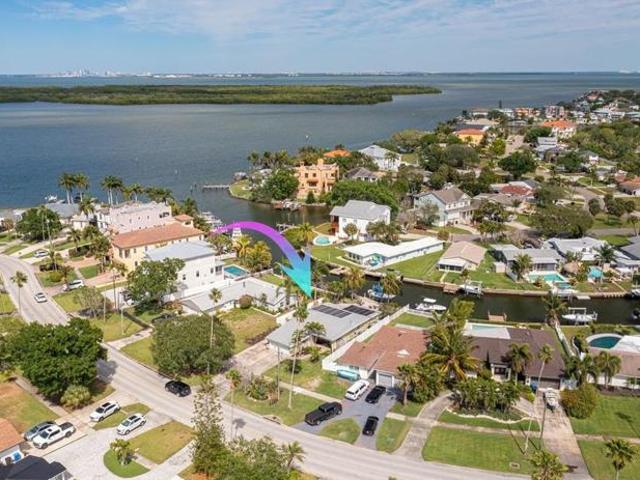 5623 Bayou Grande Blvd NE, Saint Petersburg, FL 33703