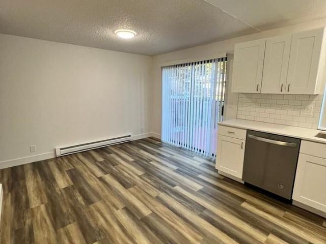 5623 Lynnwood LLC 2 Bedroom Apartment for Rent at 5623 186th Pl Sw, Lynnwood, WA 98037