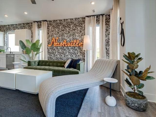 5623 Lenox Ave, Nashville, TN 37209