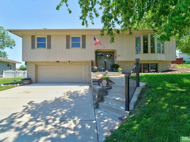 5623 S 113th St, Omaha, NE 68137