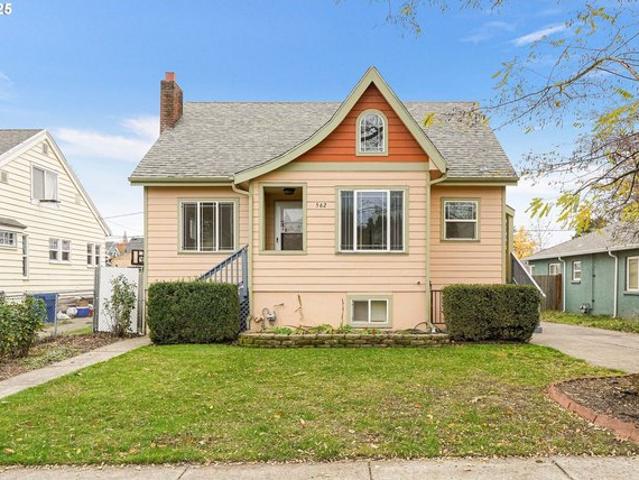 562 21st St, Salem, OR 97301