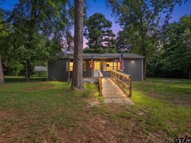562 County Road 4204, Jacksonville, TX 75766