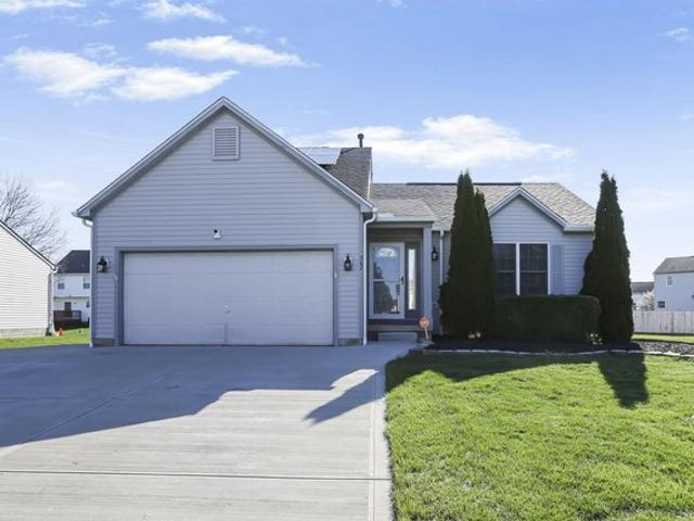 562 Allis Piace E, Reynoldsburg, OH 43068
